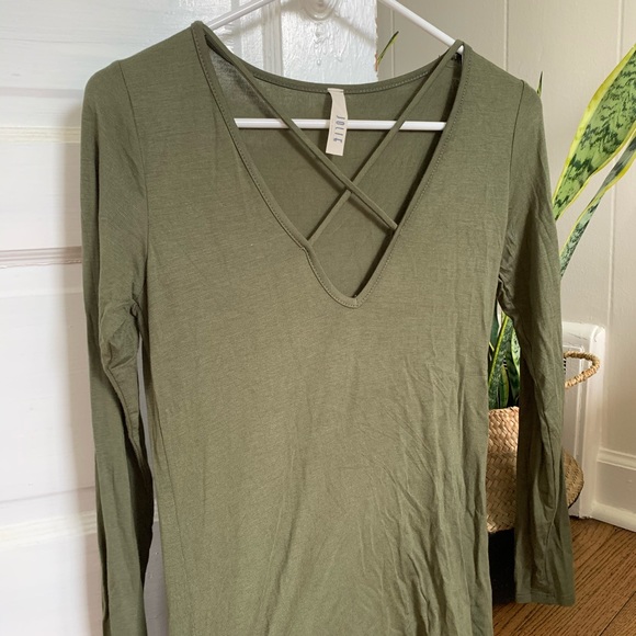 Jolie | Tops | Jolie Longsleeved Xdesign Top | Poshmark